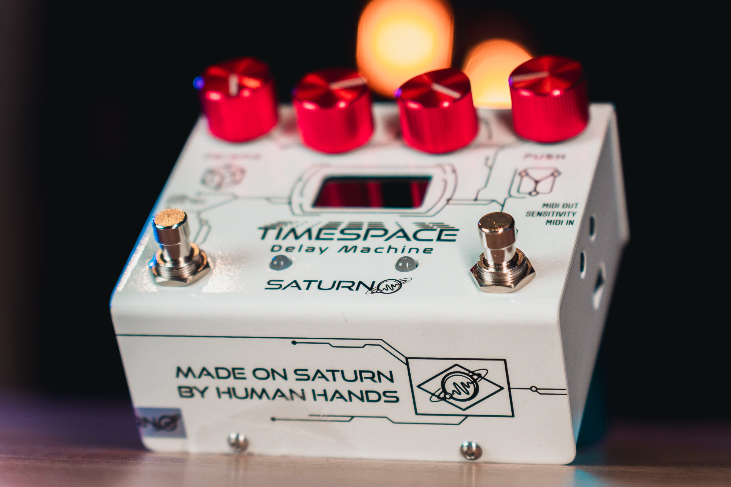 Saturn Pedals – MIDI Controlers